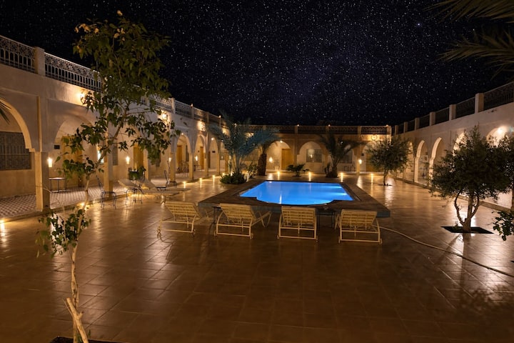 Peaceful Riad By The Desert - Merzouga