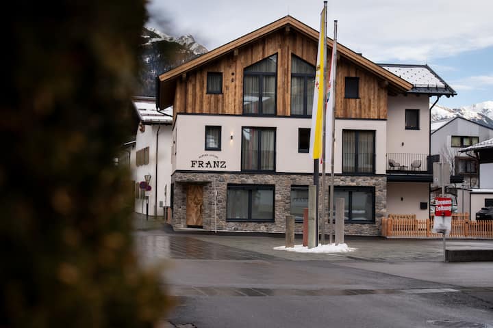 Franz Alpine Living 
Apartment Mit Balkon - Saint Anton am Arlberg