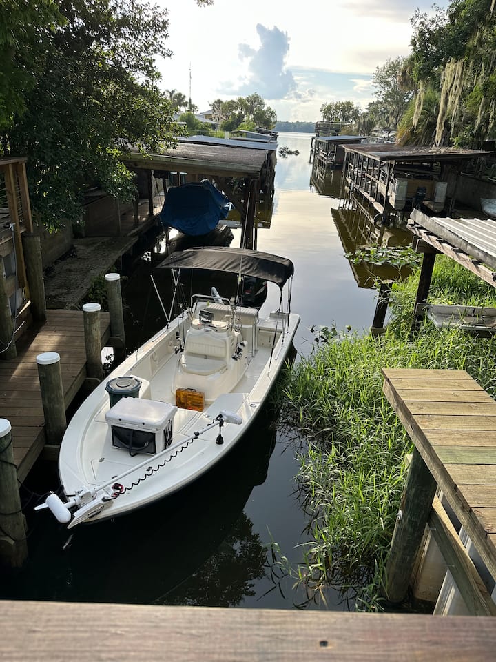 Georgetown River Getaway - Crescent City, FL