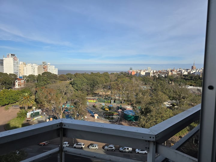 Gran Vista En El Mejor Barrio - Montevideo