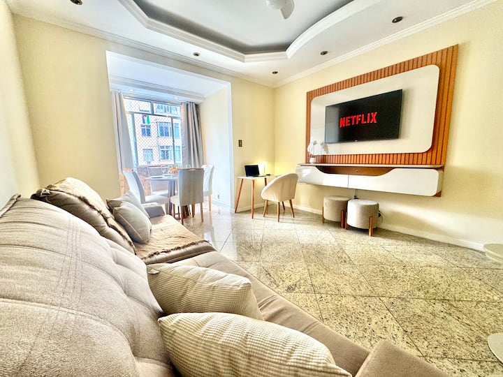 Copacabana | A 190 Metros Do Mar | Posto 2 - Rio de Janeiro