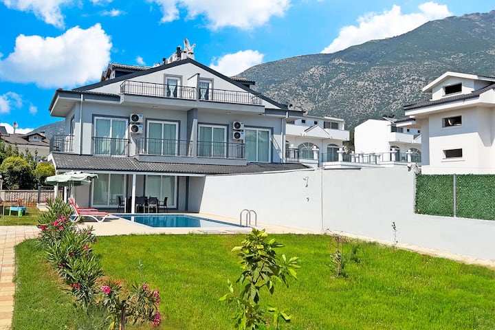 ÖLüdeniz Müstakil Havuzlu Villa
Vi̇lla Doğa 2 - Ölüdeniz
