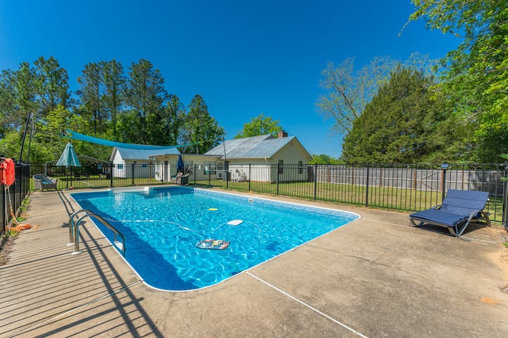 Private Pool • 3br Family Fun Home W/ Gazebo - Crestview, FL