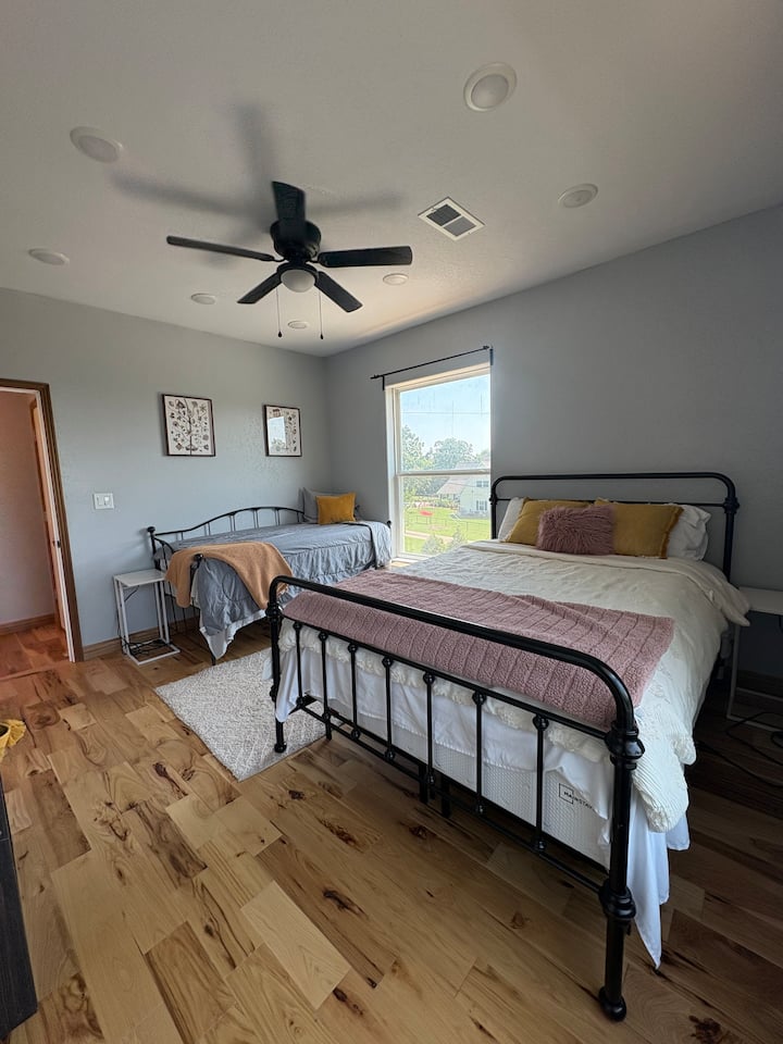 Barrington Acres - Fayetteville, AR