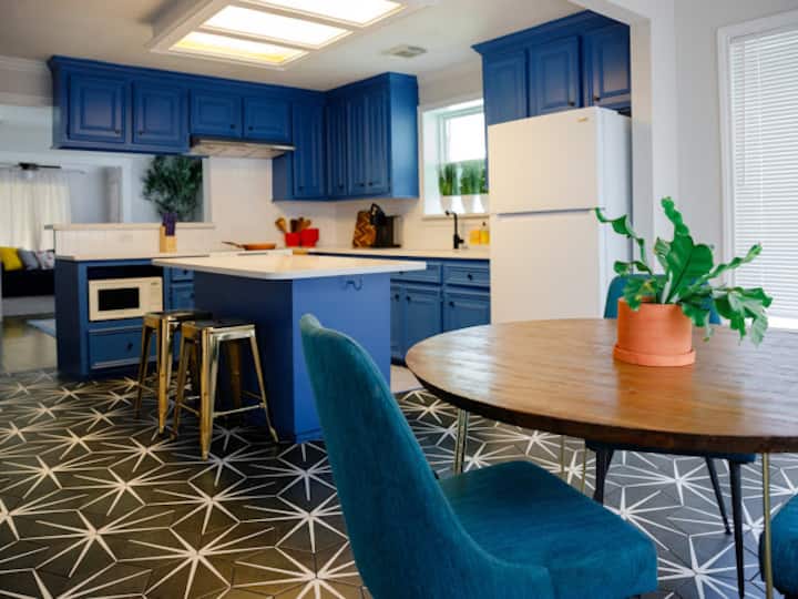 Bungalow In The City - Independence Heights - Houston