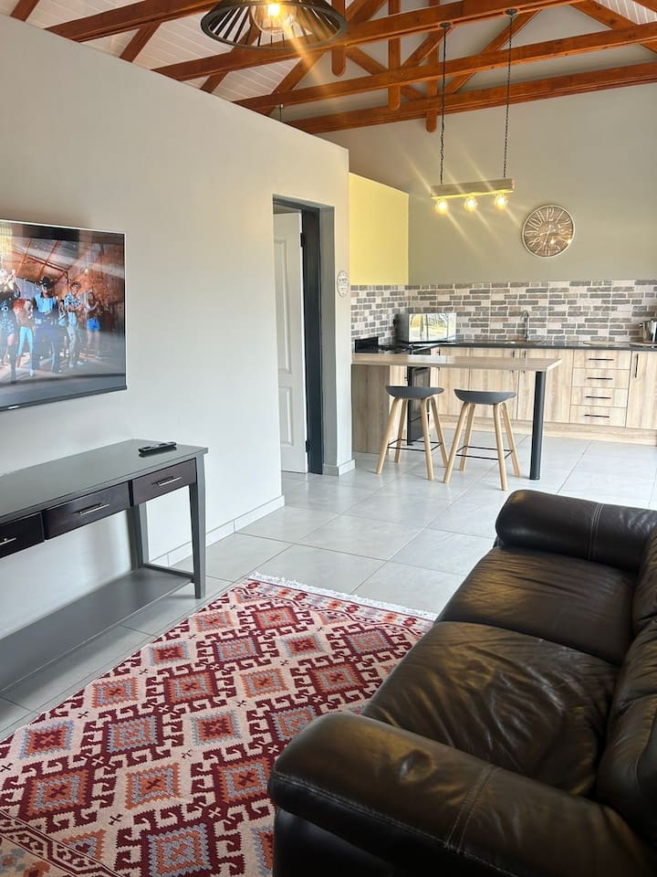 Yadah Luxury Self Catering Apartment 2 - Lichtenburg