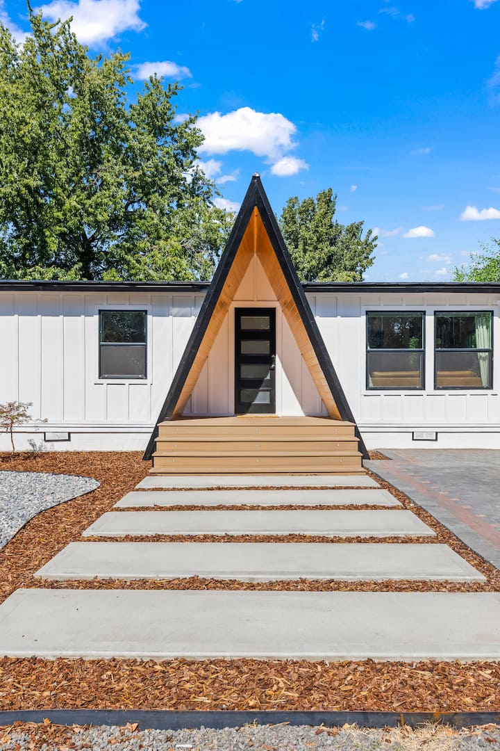 The Nook - Walla Walla, WA