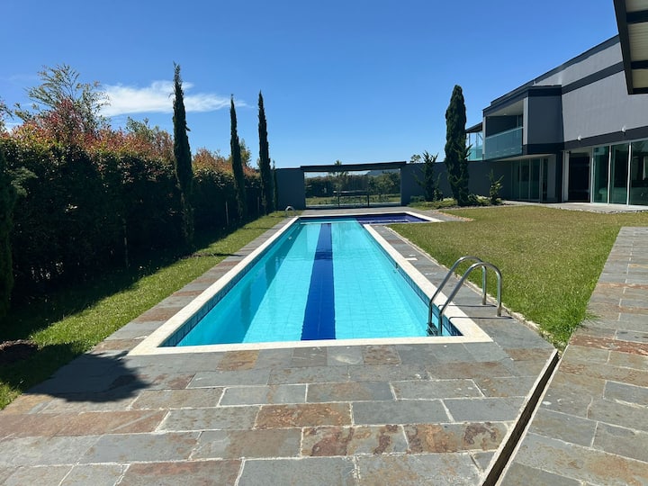 Casa Campestre Con Piscina, Retiro Cerca Medellín - La Ceja