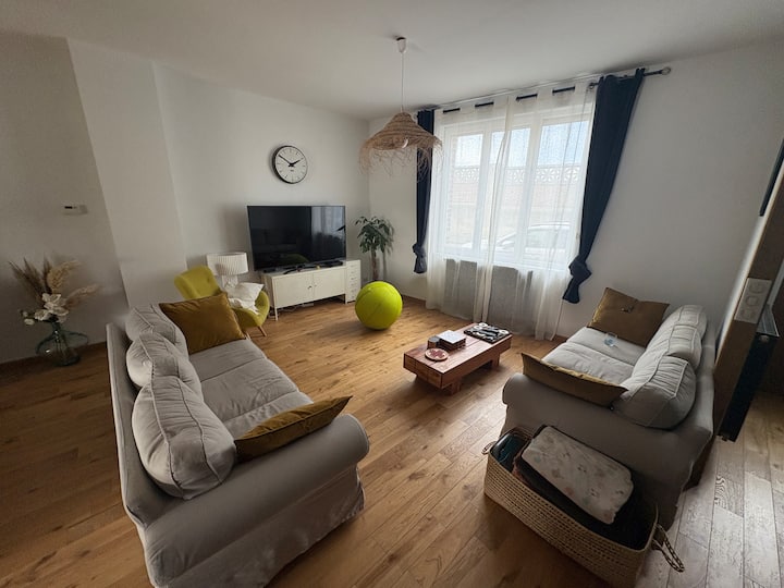 Grande Maison Familiale 6 Pers Proche Centre Ville - Saint-Quentin