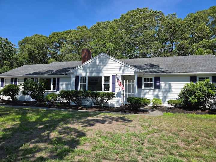 Pristine, 1 Level Vacation Home. - Barnstable, MA