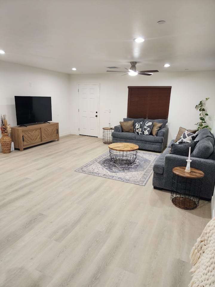 Boho Desert Retreat - Ridgecrest, CA