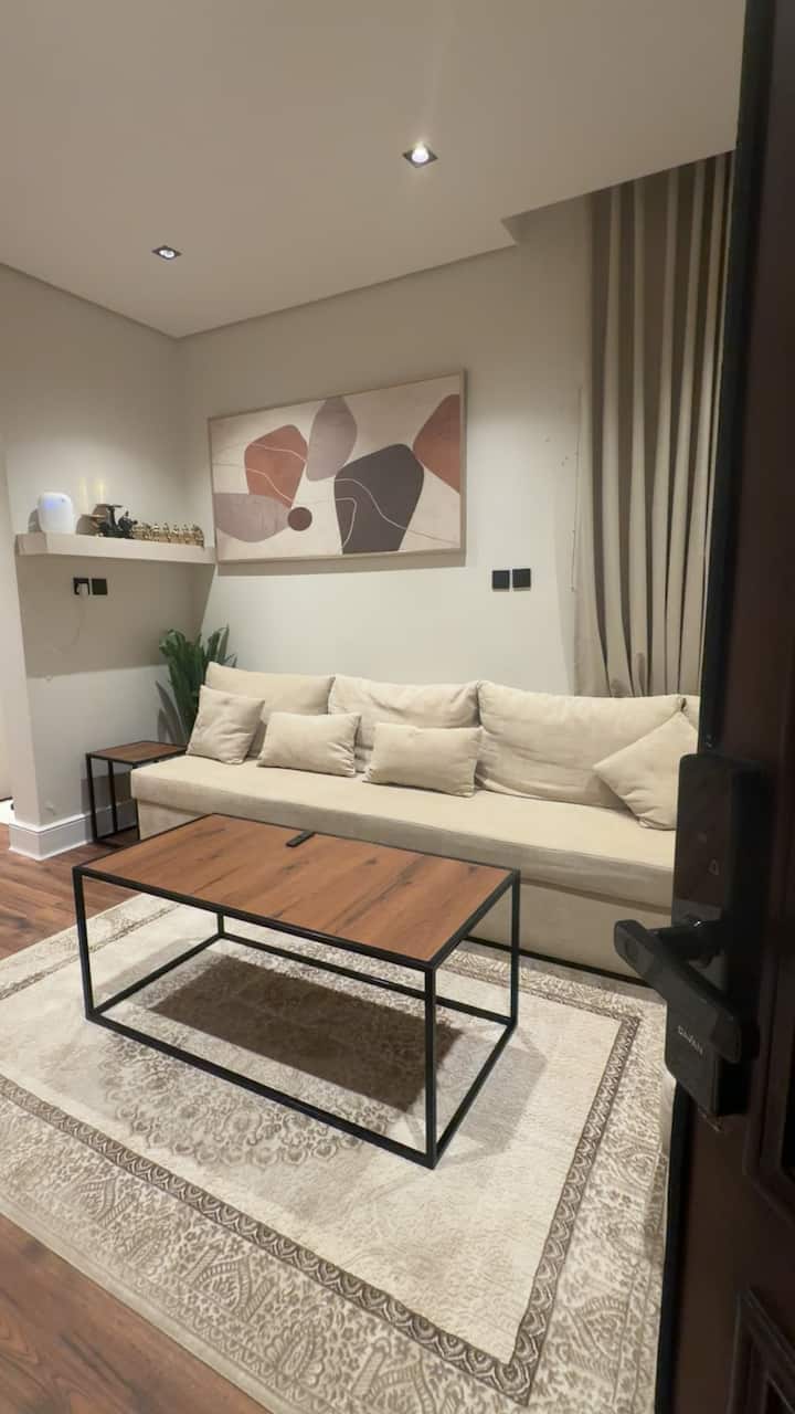 Signature Suite | Self Check-in - Riyadh