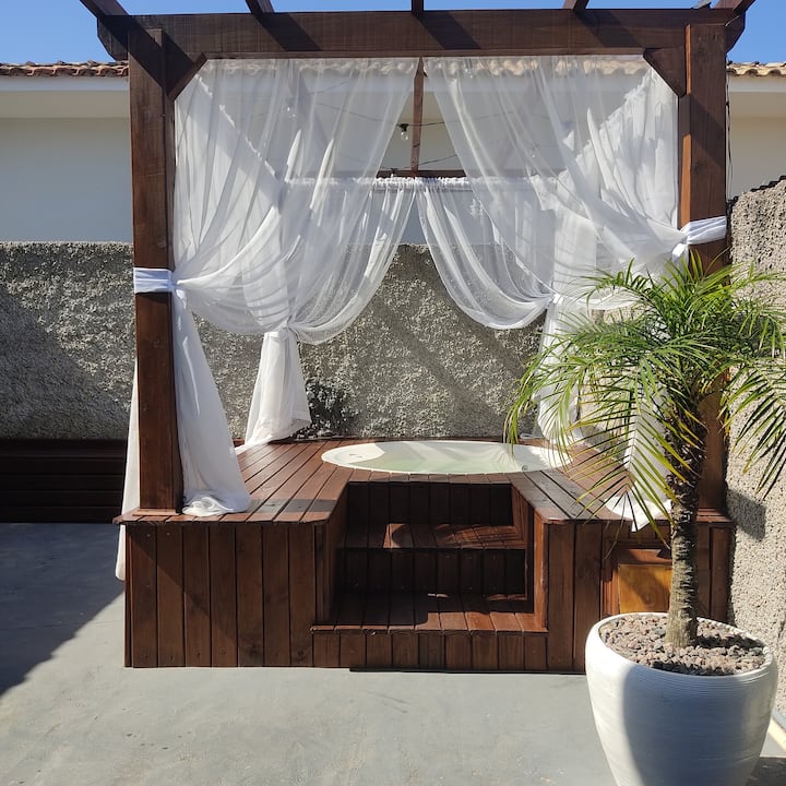 Casa Com Banheira+ar Cond.+garagem+wifi - Tubarão