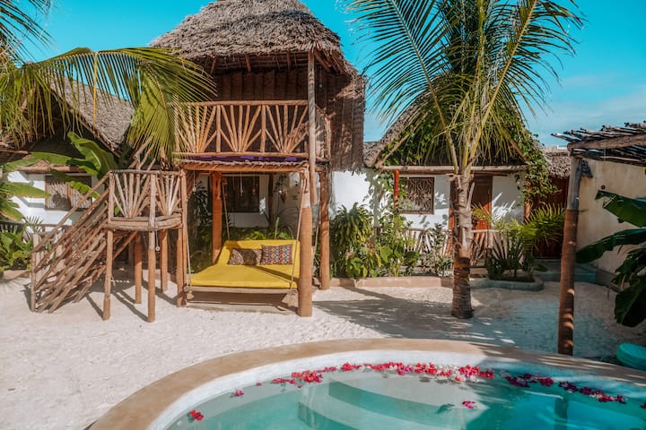 Nura Treehouse Zanzibar-vogelgesang&pool - Tansania