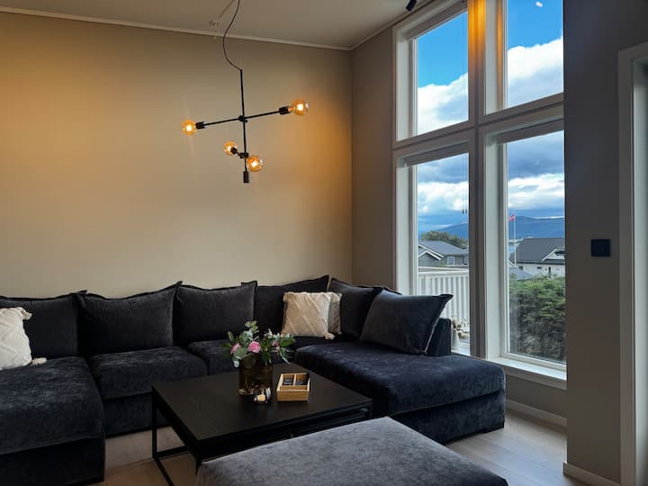 Moderne Leilighet, Nær ÅLesund, Gratis El-lading - Ålesund