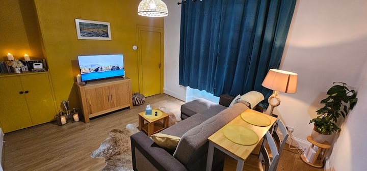 Homestay - Aberdeen