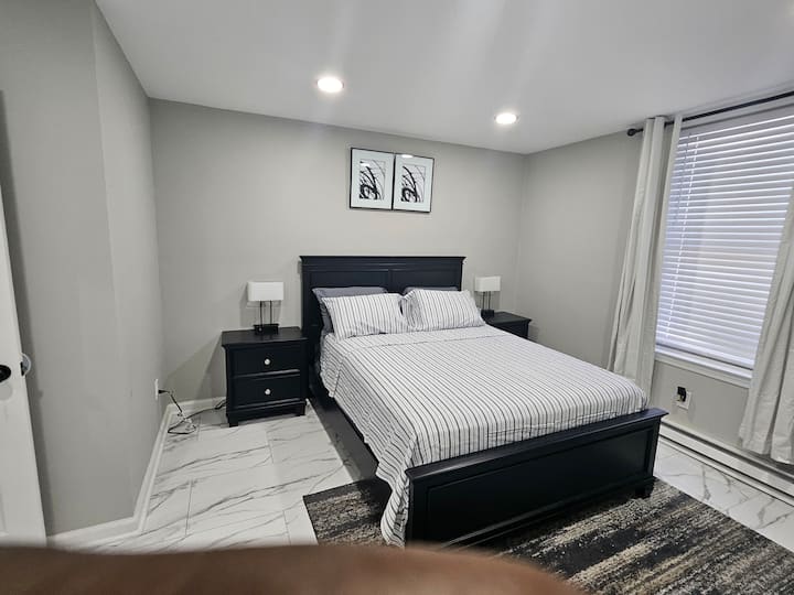 Modern & Newly Renovated One Bedroom Apartment - Media, PA