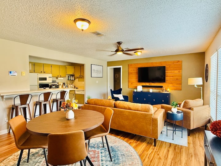 3 Bedroom/2 Bath 1.4 Miles To Jordan-hare - Auburn, AL