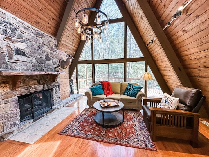 Renovated Cabin In Gated Resort. - Sewanee, TN