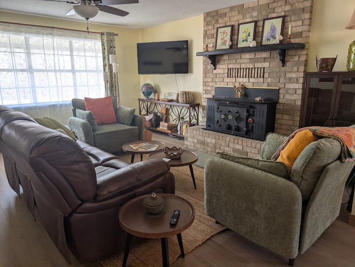 Sweet Getaway - Mountain Home, AR