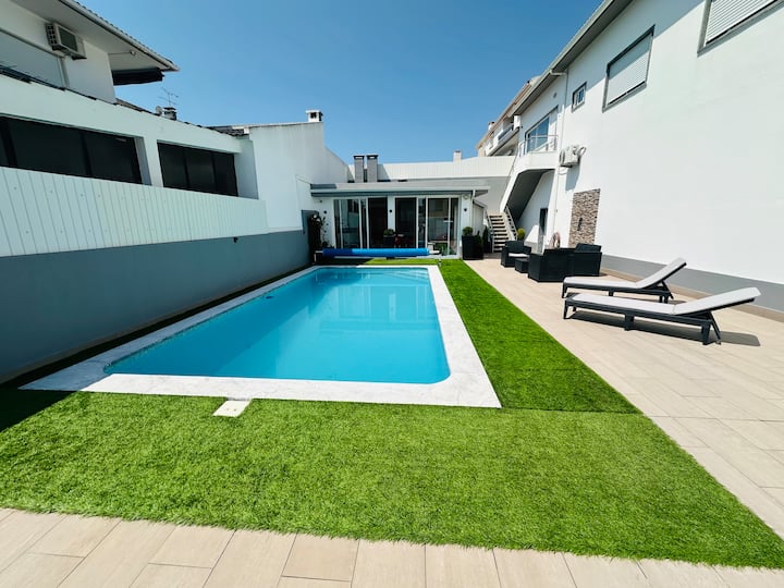 Moradia T4 Com Piscina 15min Da Praia E Lisboa - Barreiro