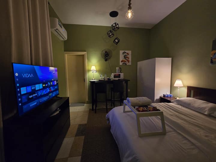 Great Price | Near Business Bay| Free Parking - Dubai