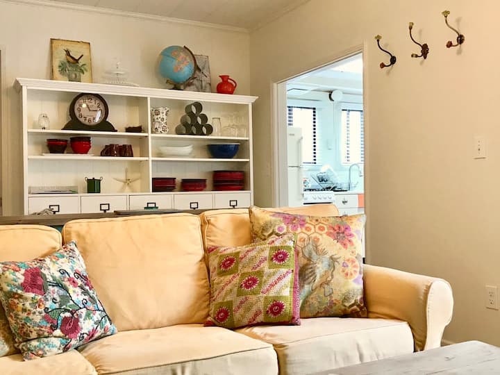 Cozy Santa Barbara Retreat - Santa Barbara