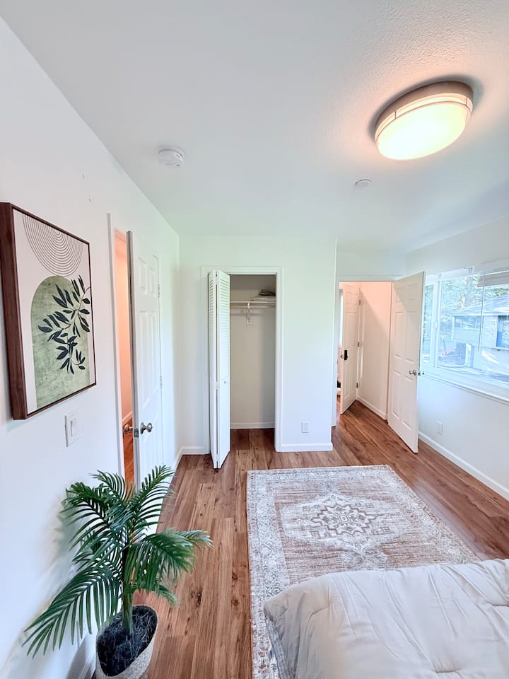 Brand New 2br Tech Resort - Mountain View, CA