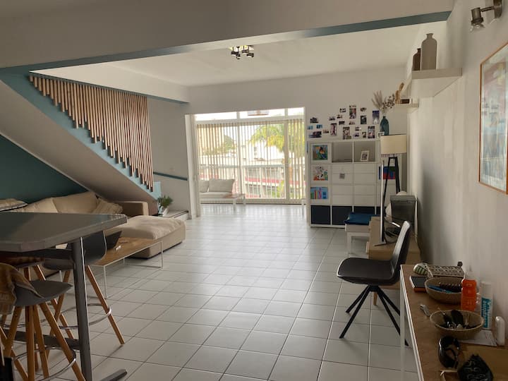 Loue F4 Proche Plage Commerces - Nouméa