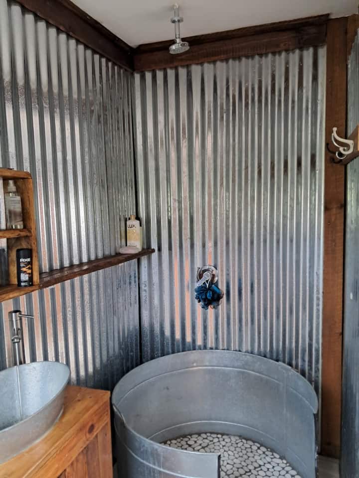 Private Rustic Cabin - Humansdorp