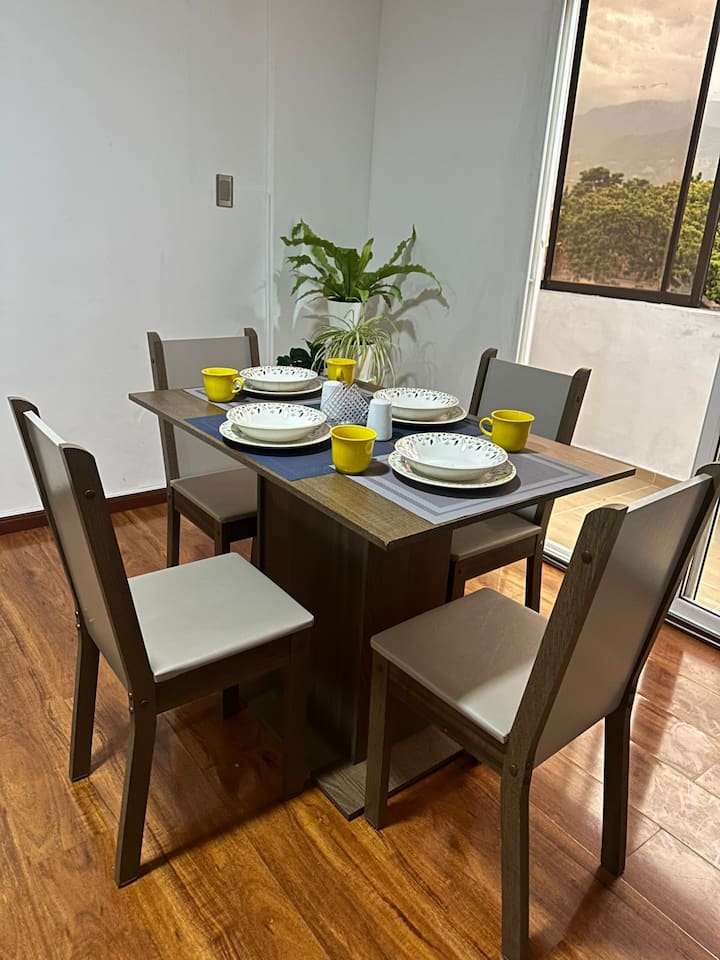 Apt Moderno En Tequendama Con Vista A La 5ª - Cali