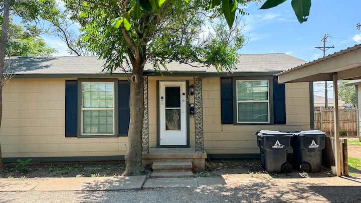 Home Away From Home! - Amarillo, TX