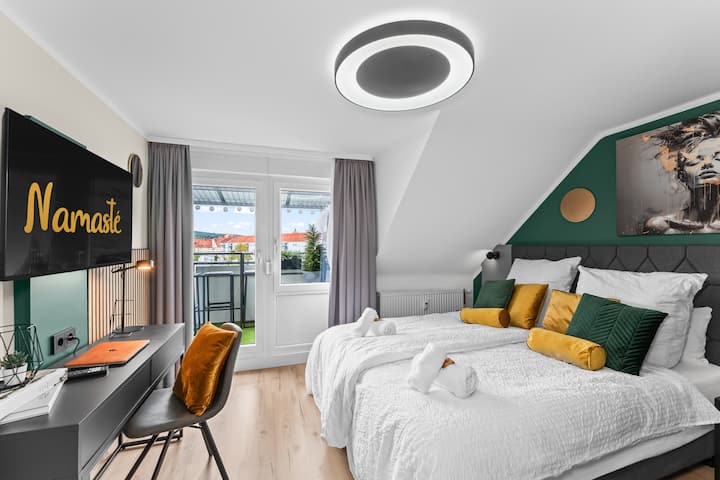 Namastéhomes • 2 Schlafzimmer • Garage • Balkon - Bamberg