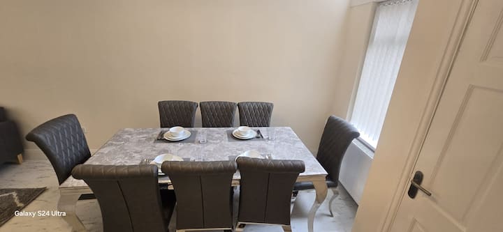 Big 4 Bedder - Manchester - Manchester