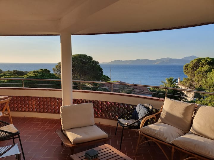 Vue Exceptionnelle Cap De Creus - Colera