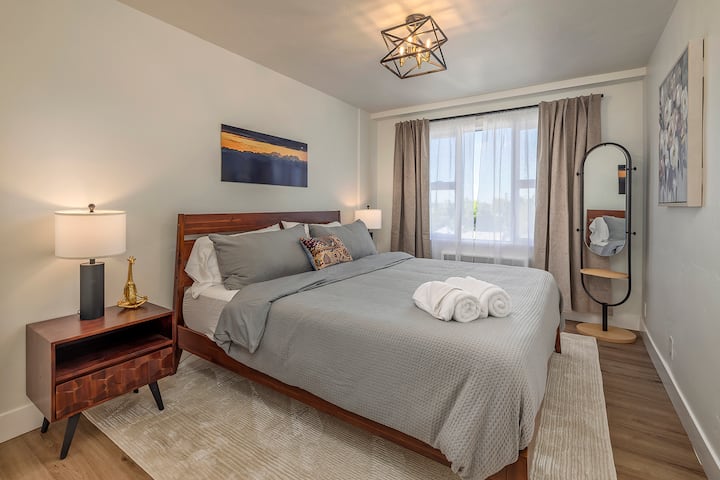 Downtown Coastal View 1 Bedroom - Alaska