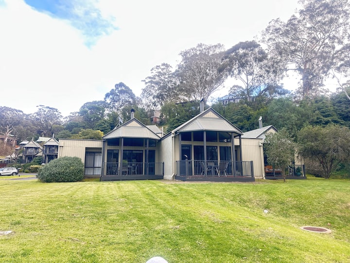 Waratah Unit 3. - Metung