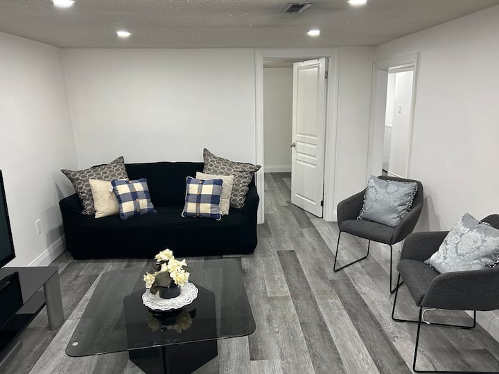 Yes,5-star Besment Apartment. - 奧沙華