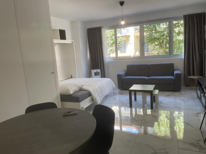 Spacieux Studio Proche Mer, Climatisation - Nice