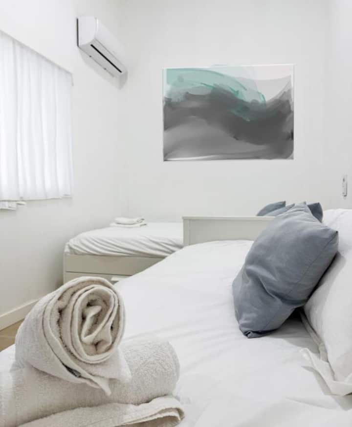 Costa By Hawkins Algeciras- Interior 1b - Algeciras