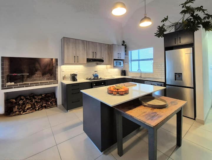 Comfortable Coastal Home, Langebaan - Langebaan