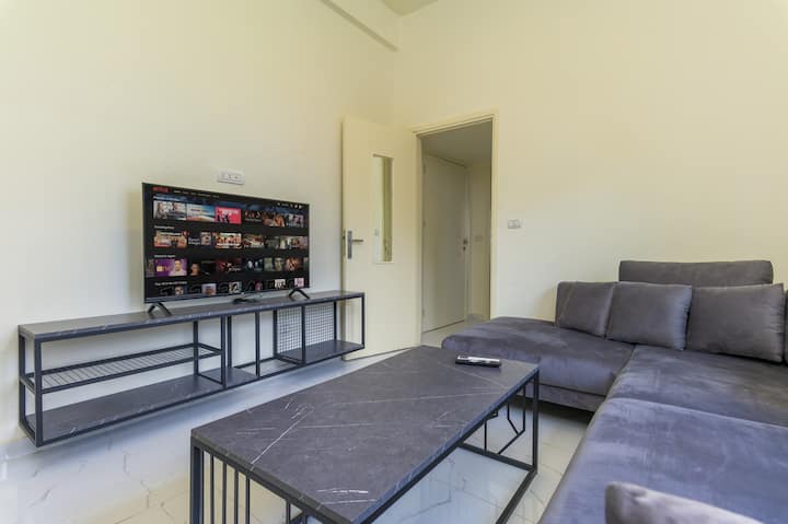 Porto Gio 105 - 1br - Mar Mikhael Seaside - Beirut - Beirut