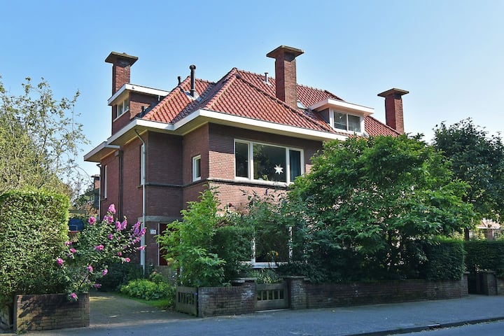 Huis Bij Zee - Scheveningen