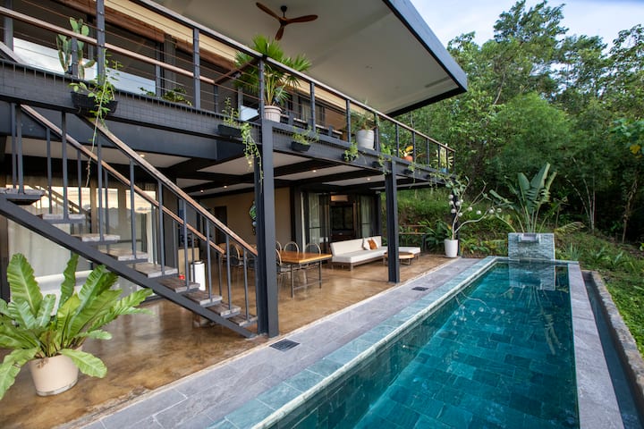Lux Eco Villa With Epic Views And Infinity Pool - El Nido
