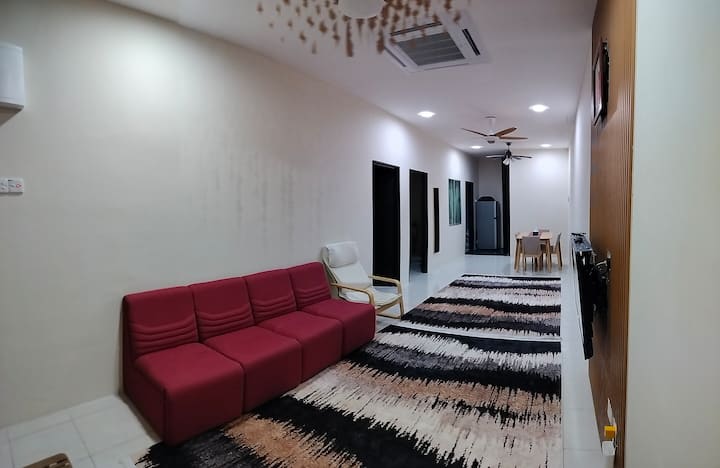 T-twenty Homestay • Wifi • Parking • Near Hospital - Teluk Intan