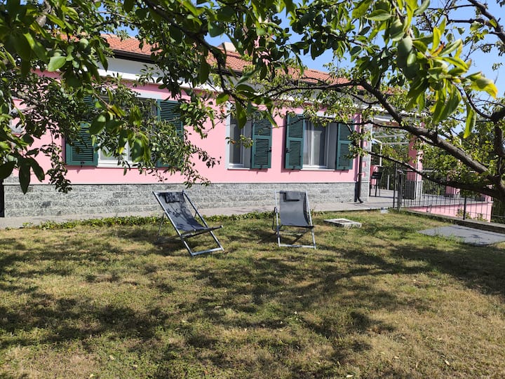Bilocale Indipendente Con Giardino E Portico - Cogoleto