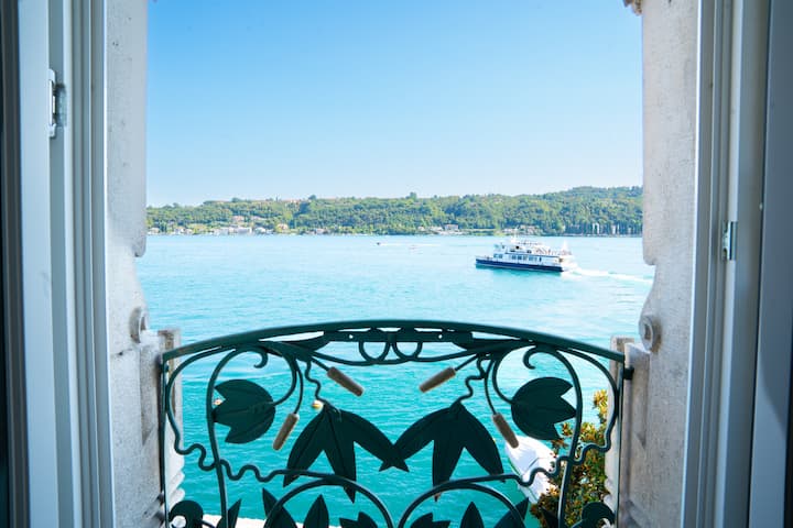 [Lake View] Victoria Palace - Salò