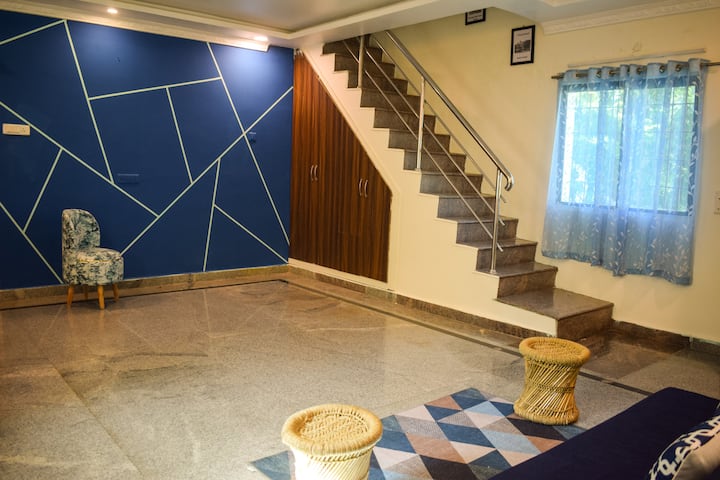 3bhk Duplex Low Price With Hill View Krishhomestay - Tirupati