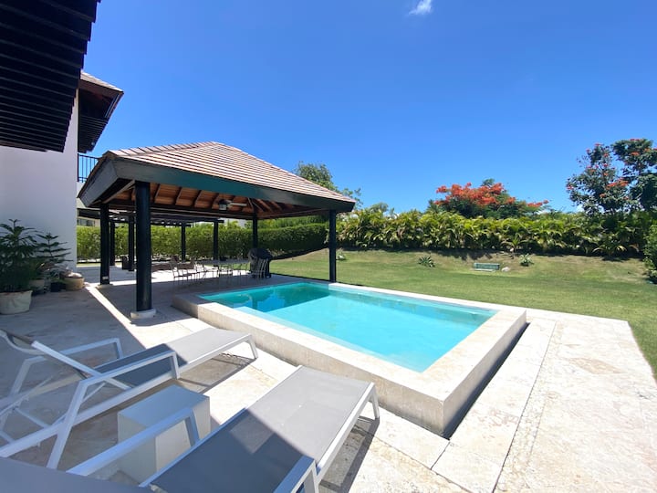 Elegante Villa En Punta Cana, Cap. Cana - Punta Cana
