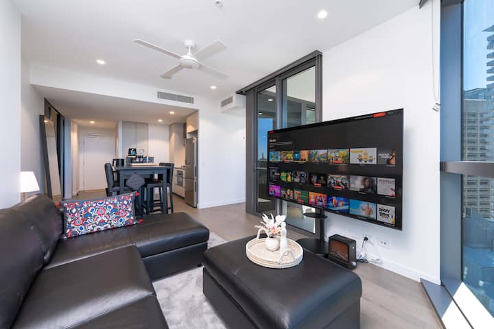 Luxury Downtown Escape By Queens Wharf & Casino - Brisbane